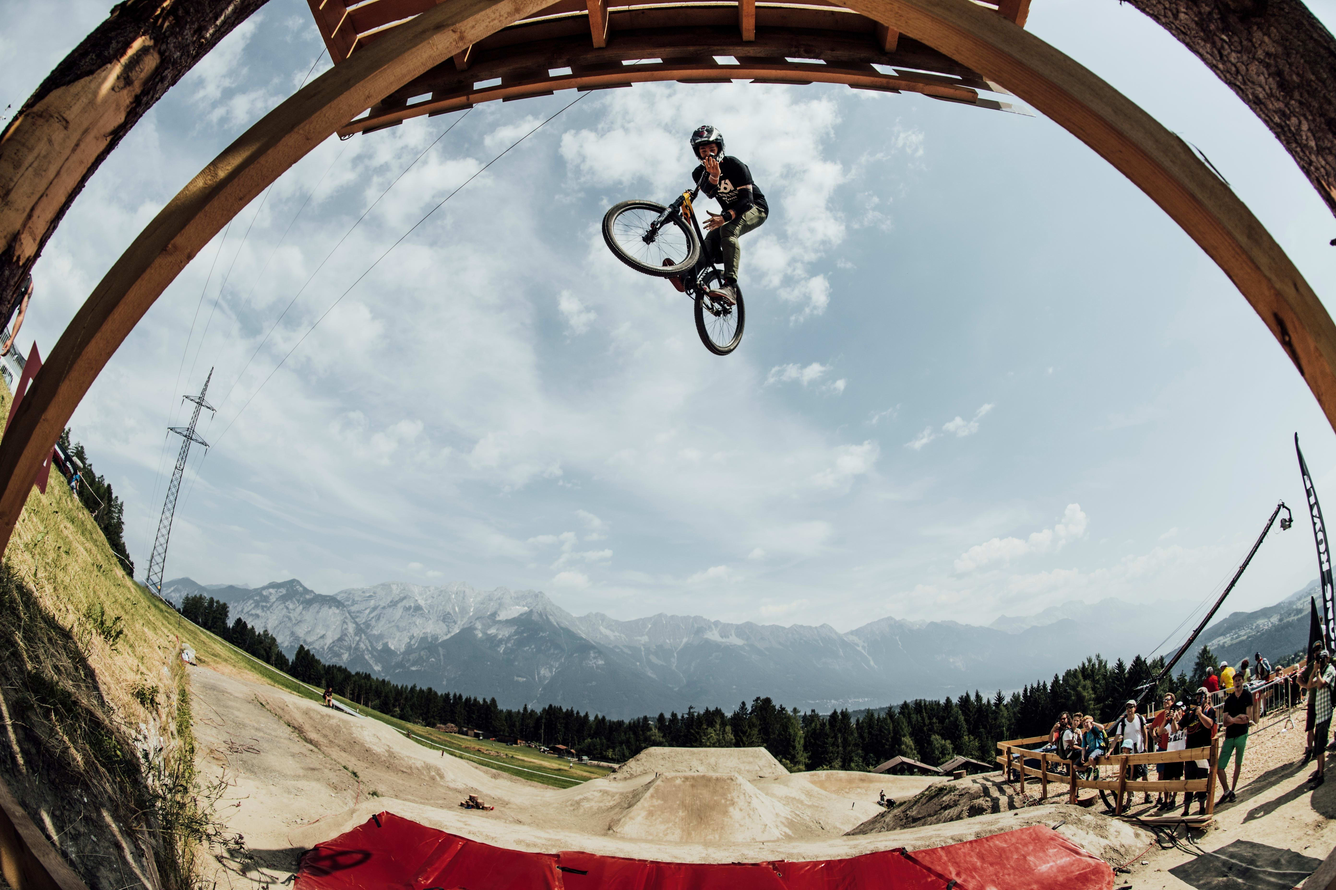 Nicholi Rogatkin vainqueur du Crankworx Innsbruck ! VTT