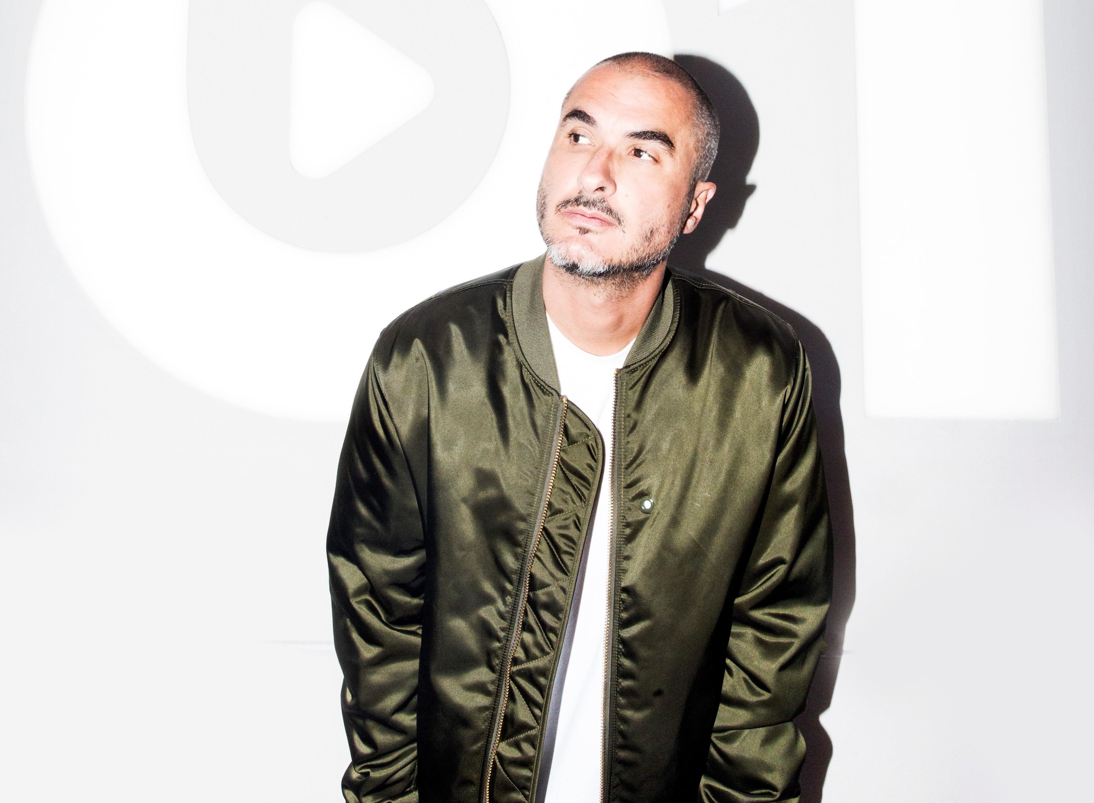 Zane Lowe