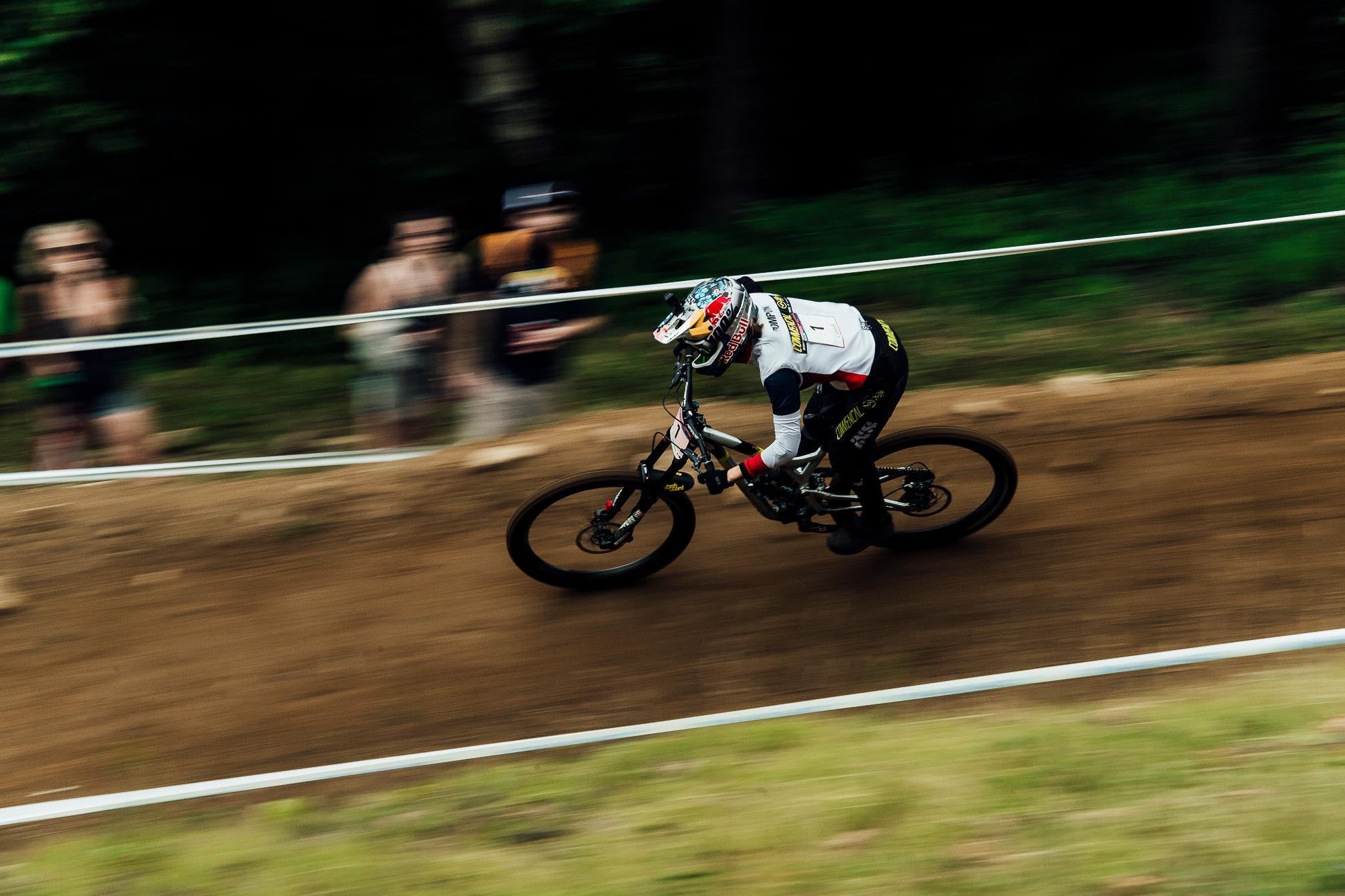 UCI DH MTB World Cup: Mont-Sainte-Anne reportaje