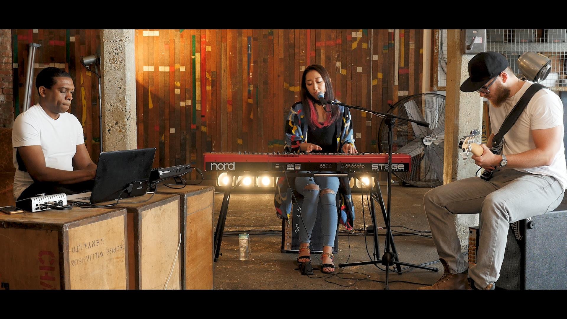 Japanese musician Rié: Watch an exclusive session