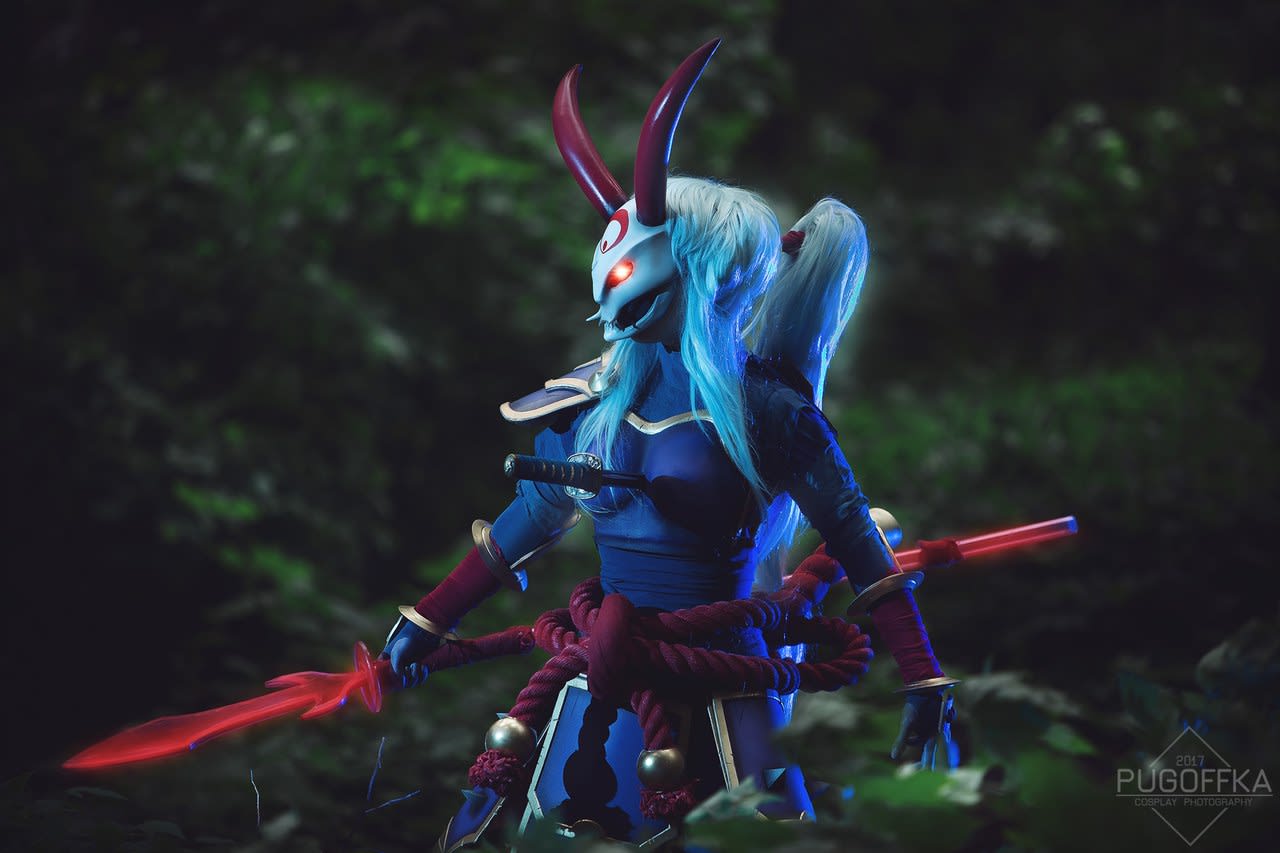 Blood Moon Kalista Cosplay