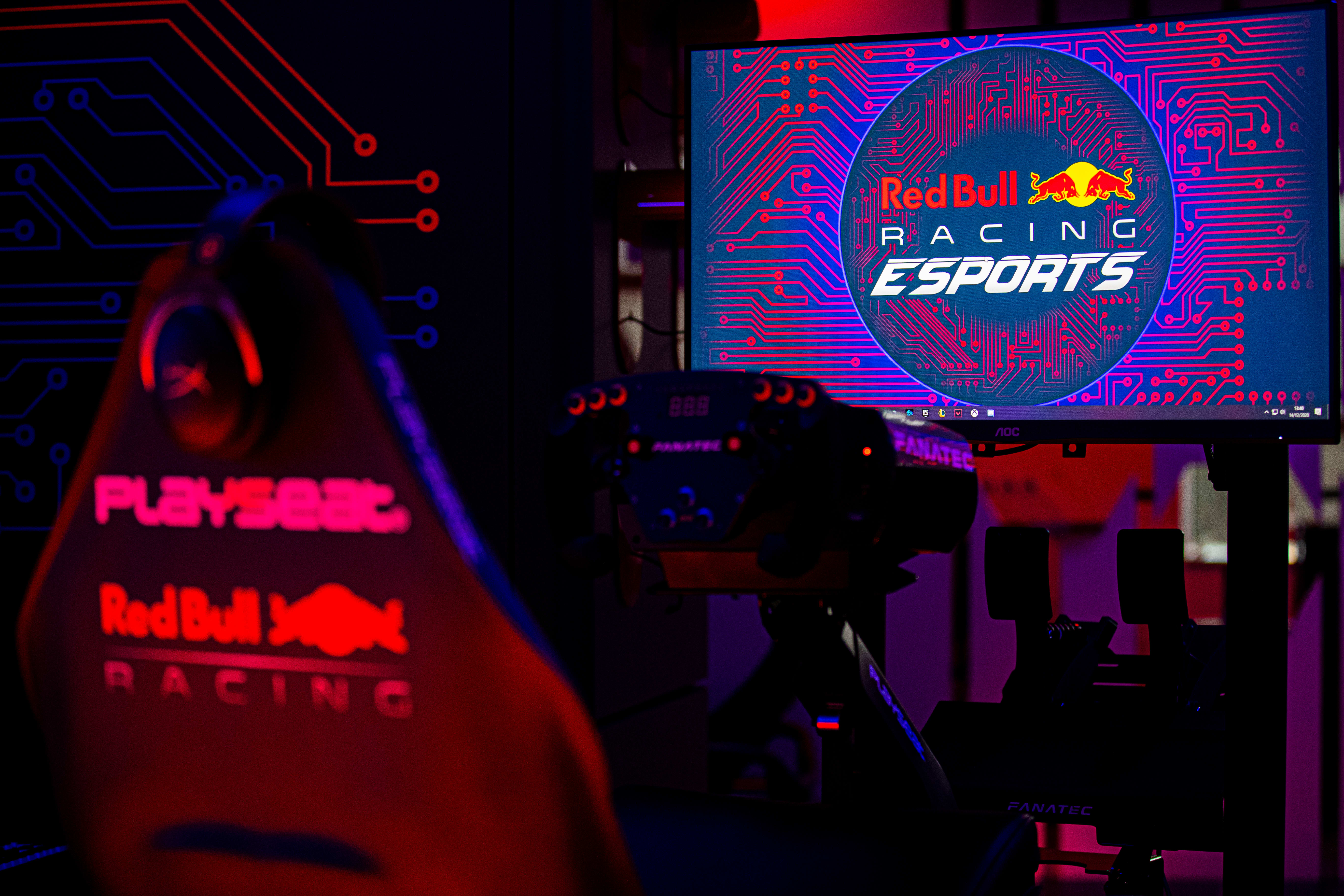 Win A Red Bull Racing Esports Sim-Racing Rig, 53% OFF